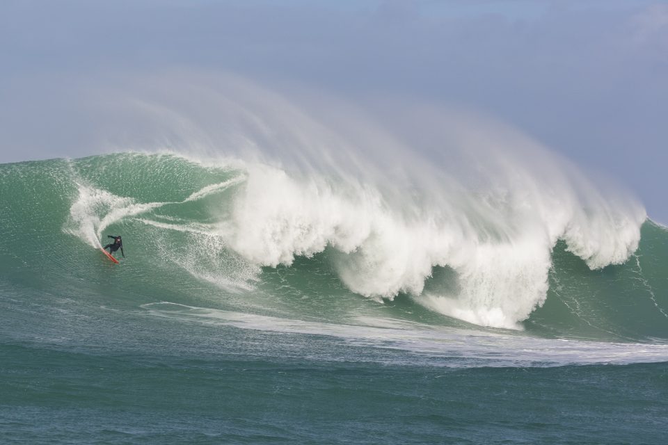 Chasing Giants: Hunting The 23.8m Swell That Broke Records - New ...